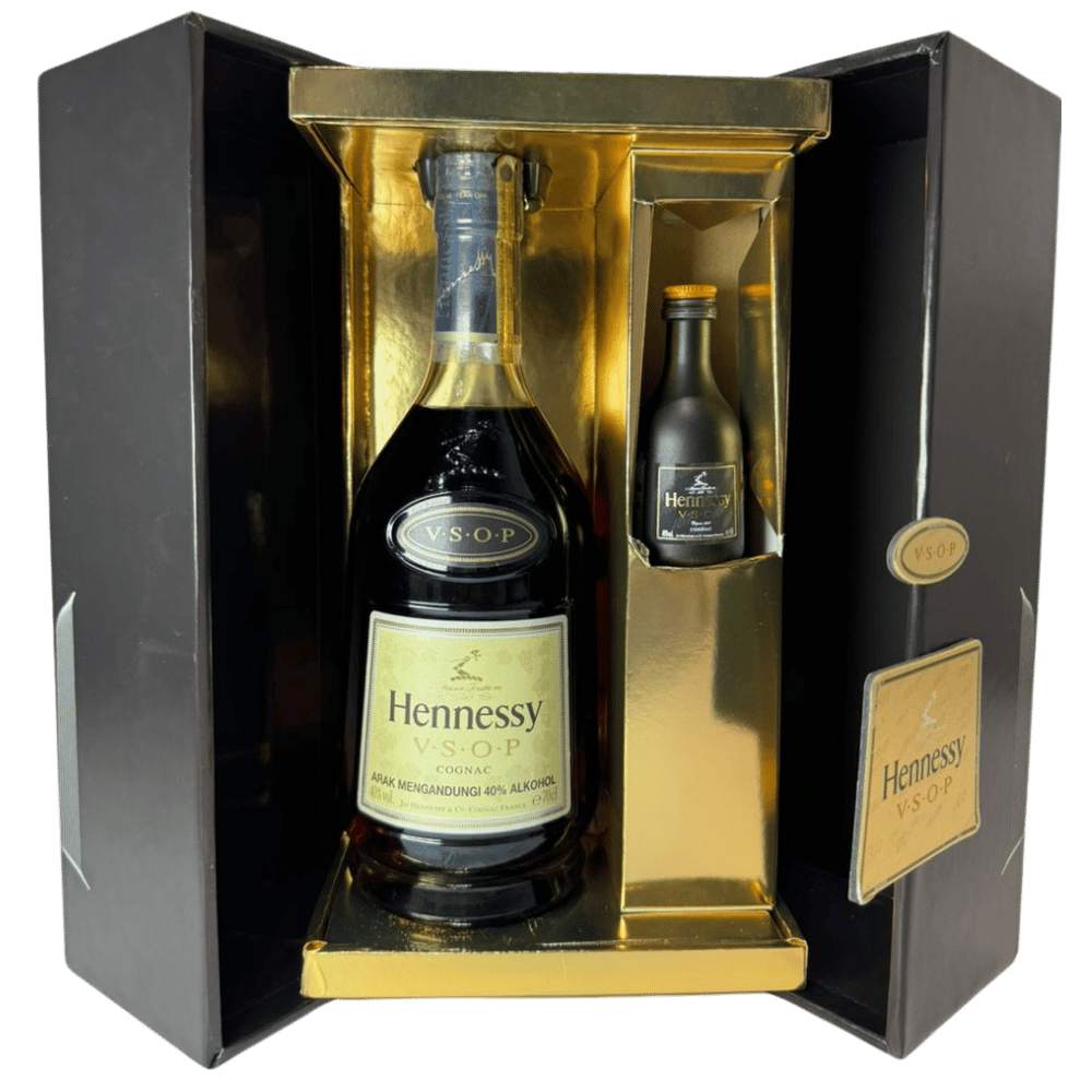 Hennessy VSOP with Miniature – Whisky Gallery Global